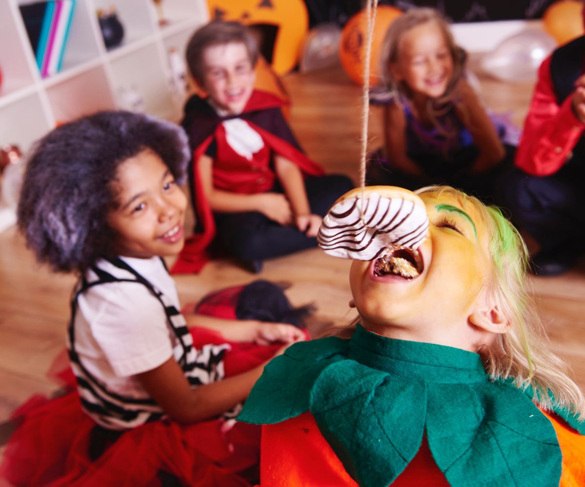 30 Fun Halloween Minute To Win It Games - funfilledprintables