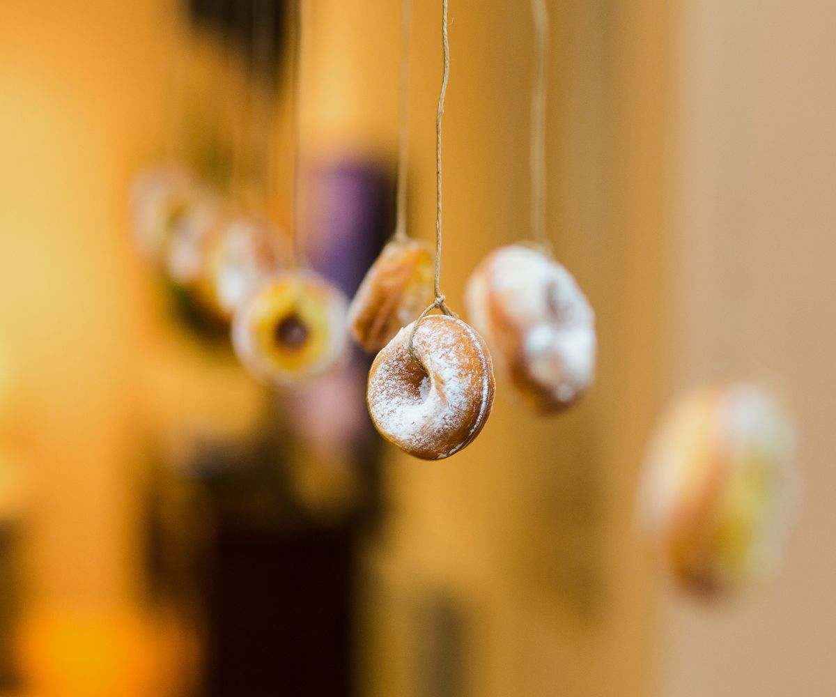 30 Fun Halloween Minute To Win It Games - funfilledprintables