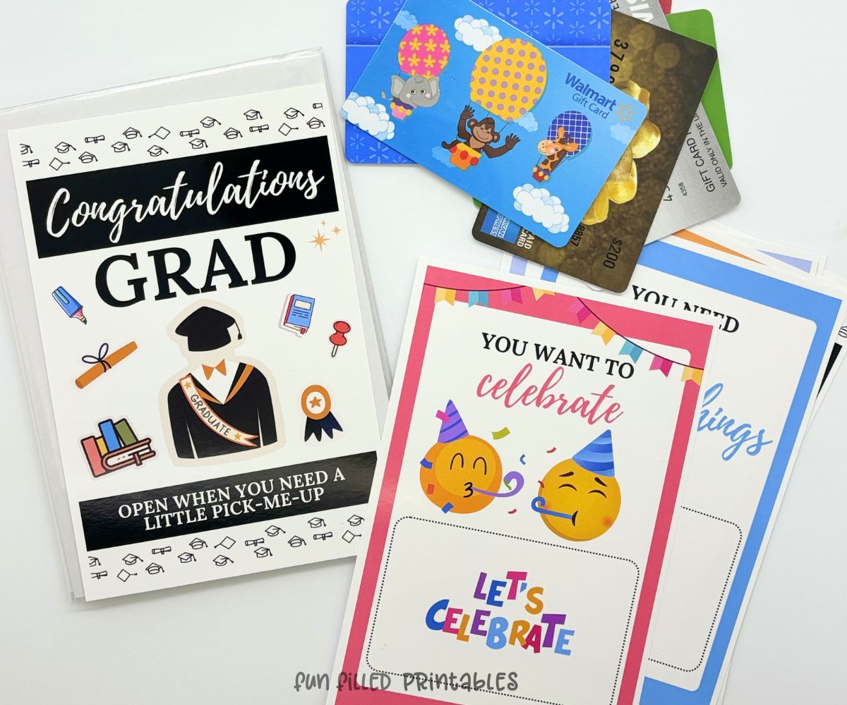 How To Make A College Gift Card Book Printable - funfilledprintables